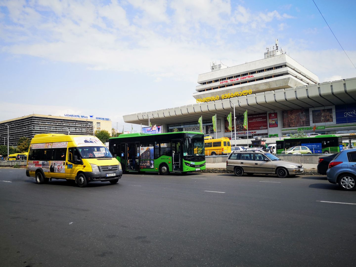 ᐅᐅ Georgian (Public) Transport Guide | Tbilisi to Kazbegi, Kutaisi and ...